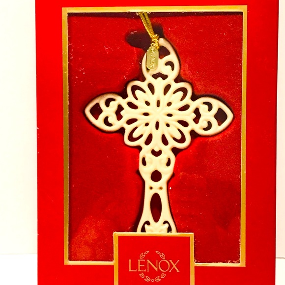 Lenox | Holiday | Lenox 222 Annual Snow Fantasies Cross Ornament 46 In ...